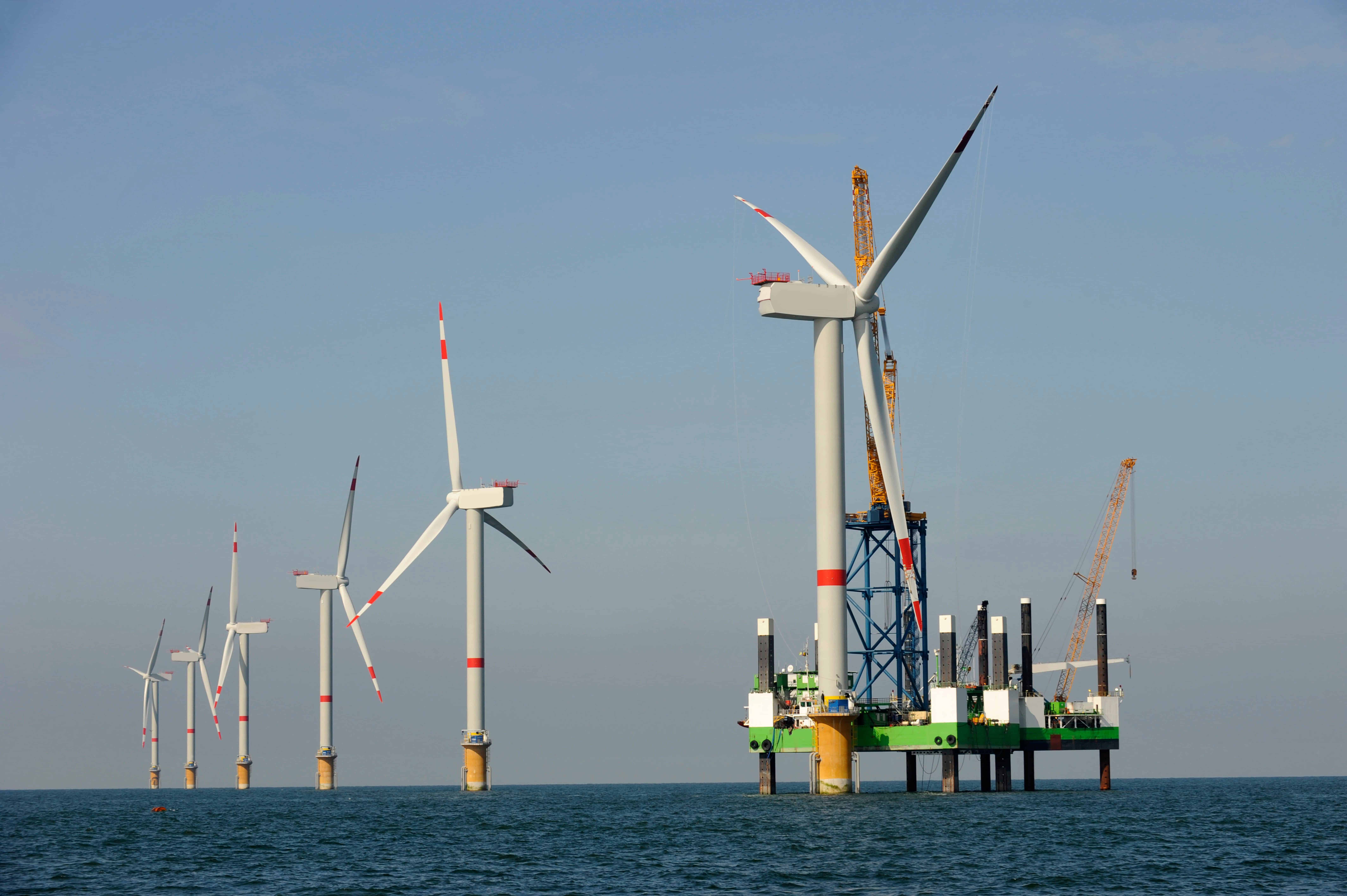 Massachusetts gives huge boost to the offshore wind industry ...